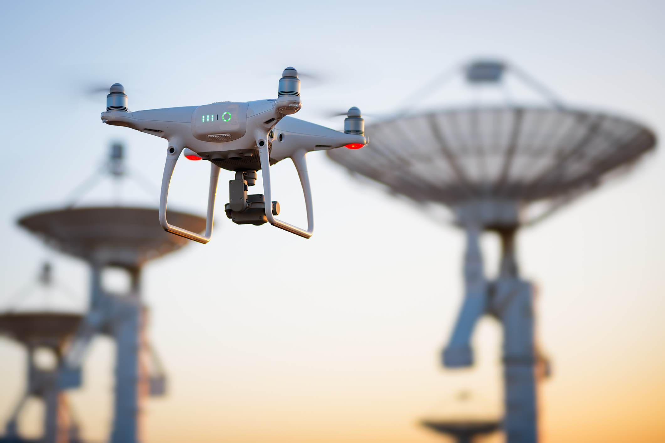 Drone flying at the Satellite antenna array - Blog de ADE